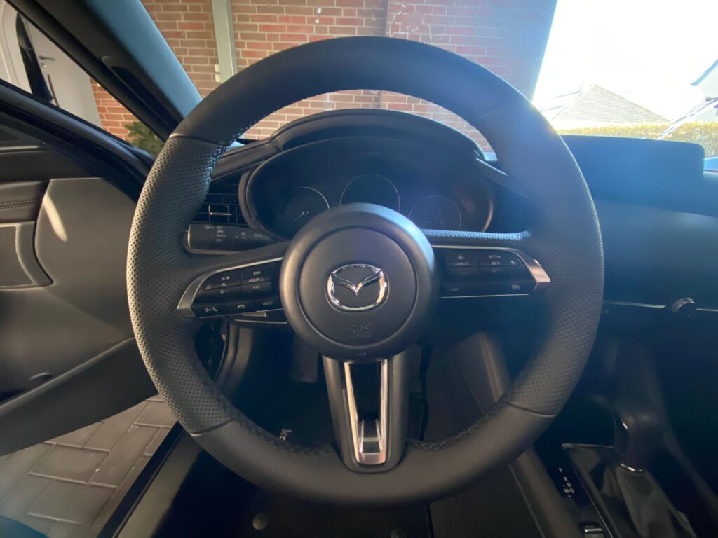 Lenkrad für Mazda CX30, Mazda 3
